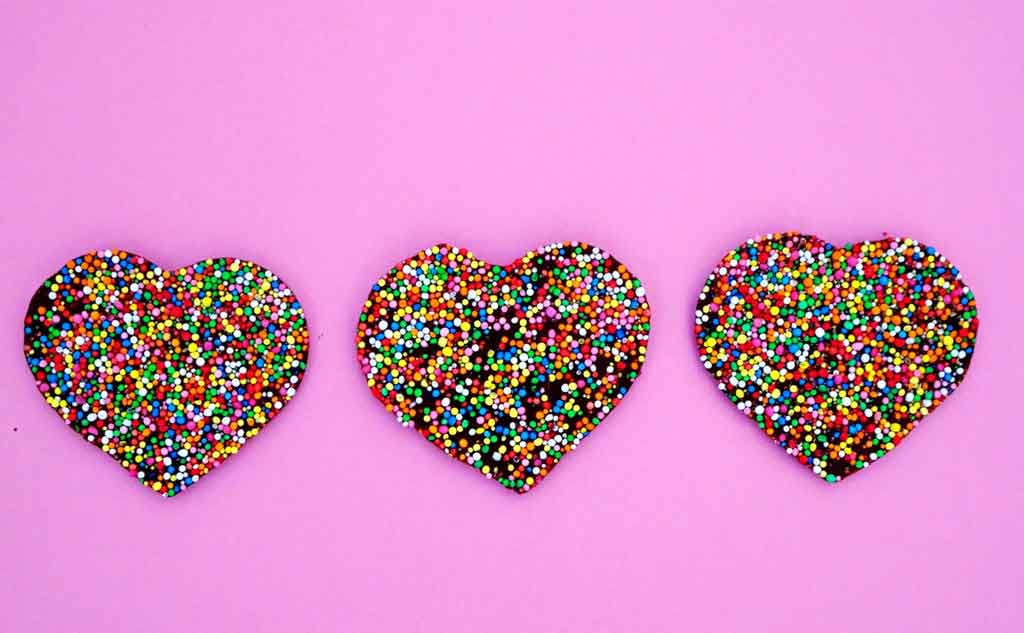 How to Curve Your Sugar Craving Naturally - Amora V Lifestyle