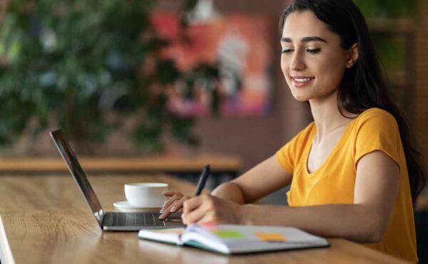 Step by Step Guide on How to Reinvent Yourself - Amora V